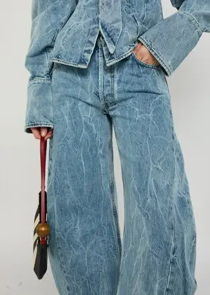 A.W.A.K.E. Mode Washed Barrel-leg Jeans