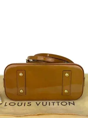 LOUIS VUITTON Monogram Vernis Alma Shoulder Bag - Brown