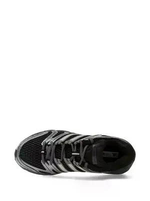Adidas Adistar Control Stripe-details Sneakers - Black