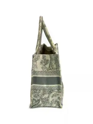 Dior Book Embroidered Tote Bag - Neutrals