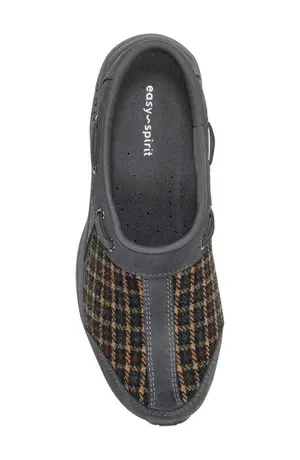 Easy Spirit Travelport Clog