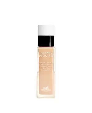 Hermès Plein Air Luminous Matte Foundation 33w Sisal Is A Warm Apricot Beige