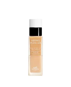 Hermès Plein Air Luminous Matte Foundation 41n Cajou Is A Neutral Medium Beige