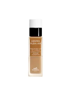 Hermès Plein Air Luminous Matte Foundation 67n Caramel Is A Neutral Deep Beige