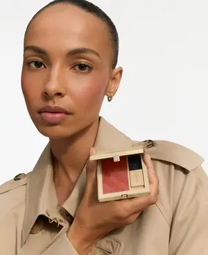 Burberry Outdoor Blush - 93 Russet Leaves