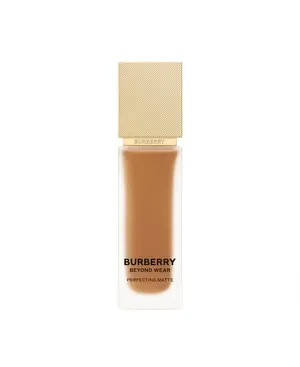 Burberry Beyond Wear Perfecting Matte Foundation - 110 Medium Deep Neutral