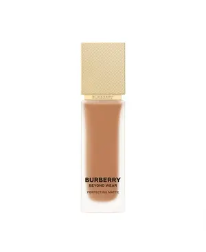 Burberry Beyond Wear Perfecting Matte Foundation - 115 Medium Deep Cool