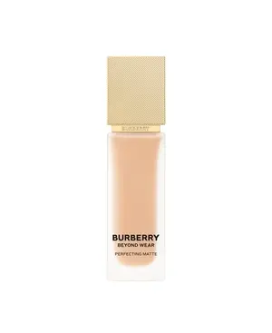 Burberry Beyond Wear Perfecting Matte Foundation 60 Medium Neutral