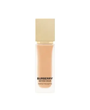 Burberry Beyond Wear Perfecting Matte Foundation - 60 Medium Warm