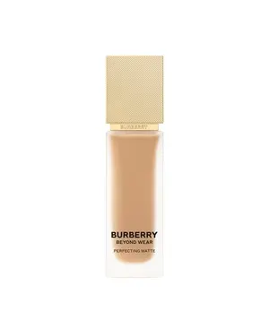 Burberry Beyond Wear Perfecting Matte Foundation - 90 Medium Deep Warm