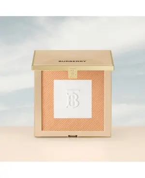 Burberry Beyond Wear Setting And Refining Powder - 03 Medium Deep