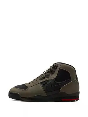Nike Baltoro Lace-up Sneakers - Brown