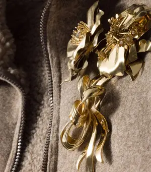 Miu Miu Bow Brooch - Metallic
