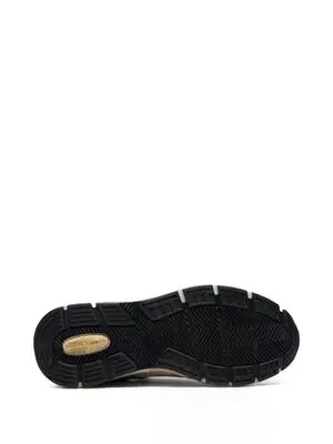 GOLDEN GOOSE Metallic Star Appliqué Sneakers - Silver