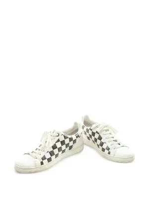 LOUIS VUITTON 2019 Front Row Sneakers