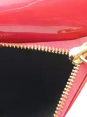 BVLGARI 2010s Bi-fold Snake Leather Wallet - Red