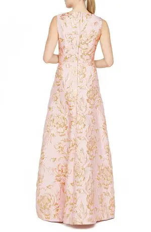 KAY UNGER Guilietta Floral Jacquard Gown