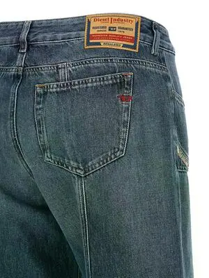 DIESEL D-akii Flared Jeans