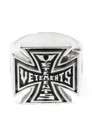 Vetements Cross Signet Ring - Silver