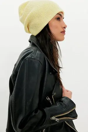 Free People Lou Slouchy Beanie - Butter Yellow