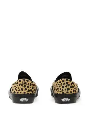 VANS Classic Spotted Print Slip-on Sneakers - Black