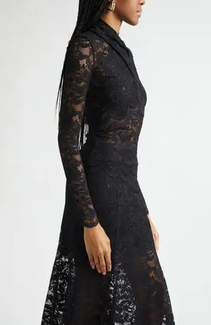Rabanne Twist Front Scalloped Lace Top - Black