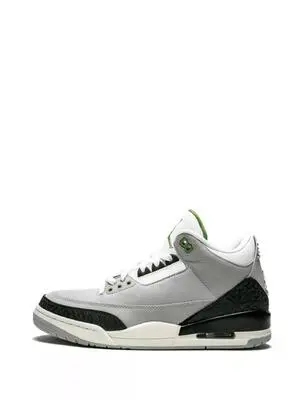 JORDAN Air 3 Retro Sneakers - Grey