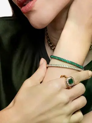 Shay Emerald Bangle