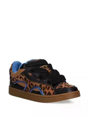 BUFFALO Leopard Print Lace-up Sneakers
