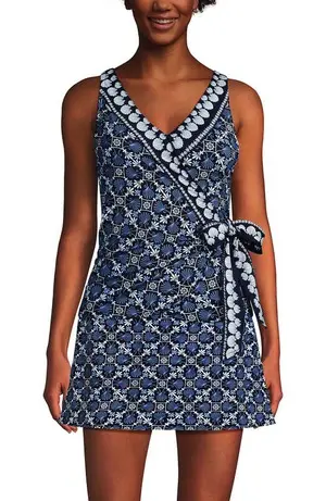 LANDS' END Chlorine Resistant V-neck Tankini Swimsuit Top - Seashell Geo/navy Border
