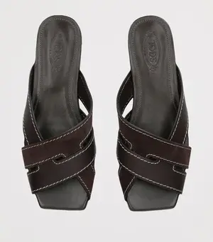 TOD'S Leather T-strap Sandals - Brown