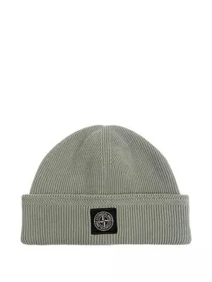 Stone Island Ribbed Knit Hat With Logo Patch - Grey