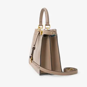 Fendi Peekaboo Iseeu Medium