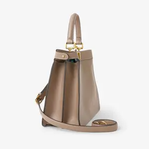 Fendi Peekaboo Iseeu Medium