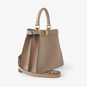 Fendi Peekaboo Iseeu Medium