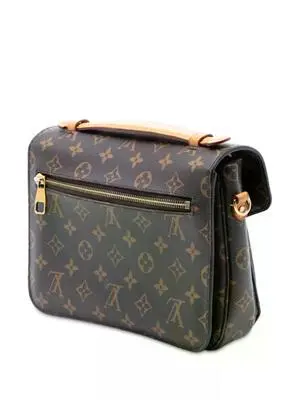 LOUIS VUITTON Monogram Pochette Metis