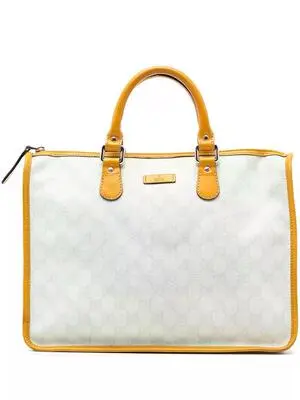 Gucci Gg Supreme Satchel - White