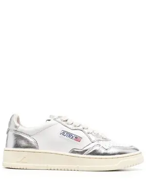 AUTRY Medalist Low Mirror Leather Sneakers