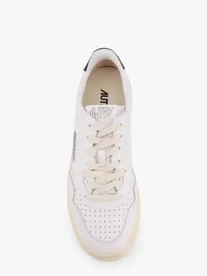 AUTRY Medalist Leather Sneakers