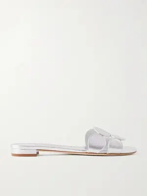 Manolo Blahnik Haribalmu 10 Metallic Leather Slides - Silver