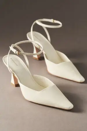 REFORMATION Natasha Pumps - White