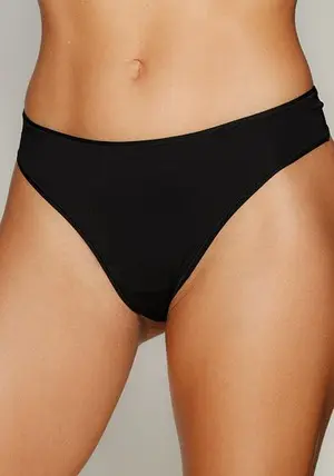 LASCANA Pk Basic Thongs - Black