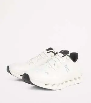 On Cloudtilt Lace Up Sneakers - Beige