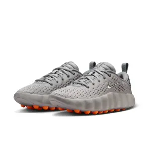 Nike Mind 002 Sneakers
