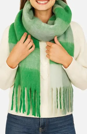 YUMI Check Soft Tassel Scarf - Multi