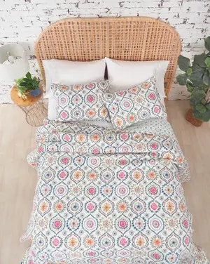 CAROL & FRANK Fallon Quilt Bedding Collection