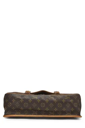 LOUIS VUITTON Monogram Sac Gibeciere