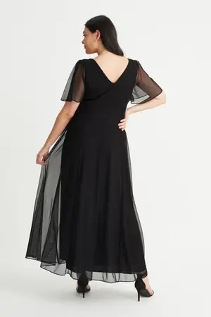 SCARLETT & JO Isabelle Angel Sleeve Maxi Dress - Solid Black