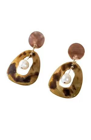 Likhâ Mother-of-Pearl And Pearl Earrings Brown