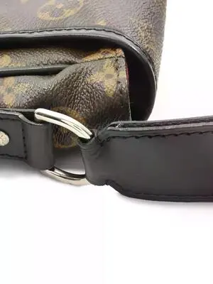 LOUIS VUITTON 2009 Pm Basse Monogram Messenger Bag